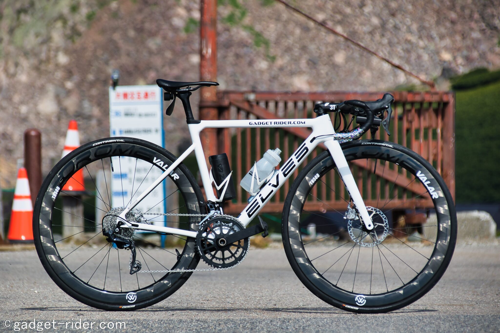 【ELVES】のロードバイクを注文したよ【走行インプレ編】 | ガジェットライダー